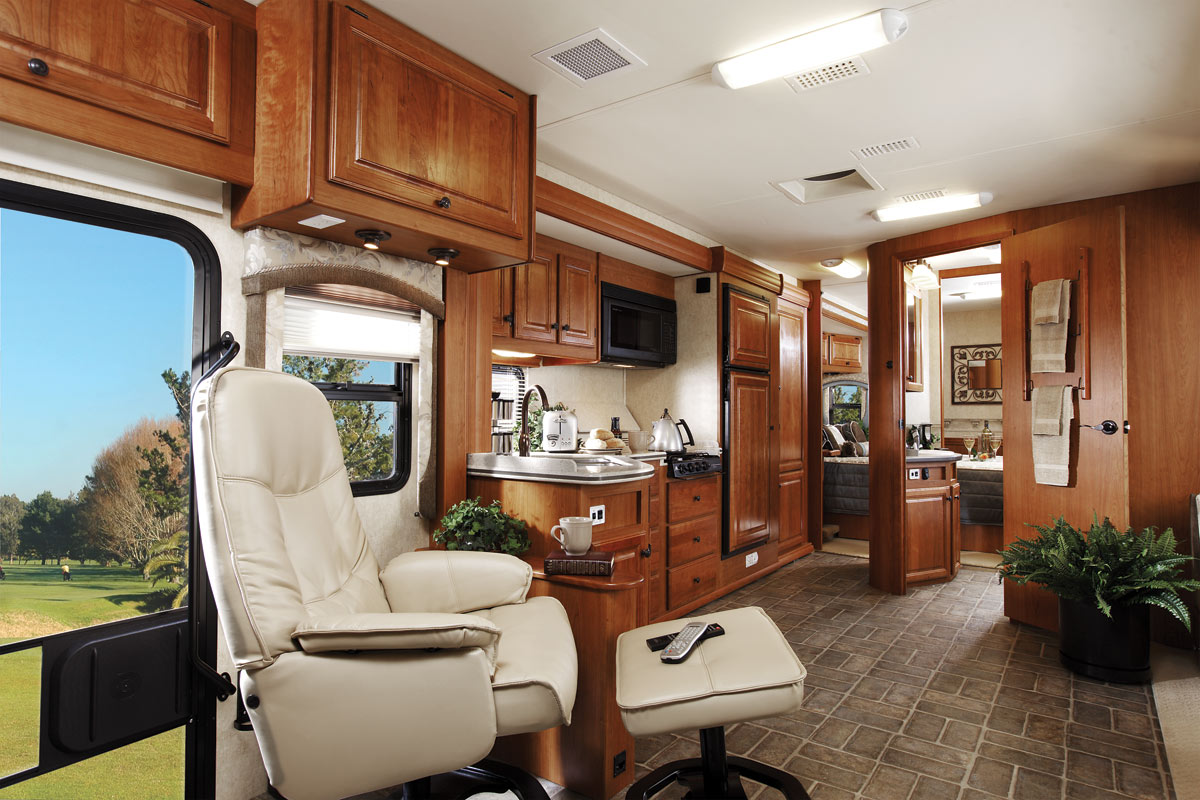 Commander – Triple E RV