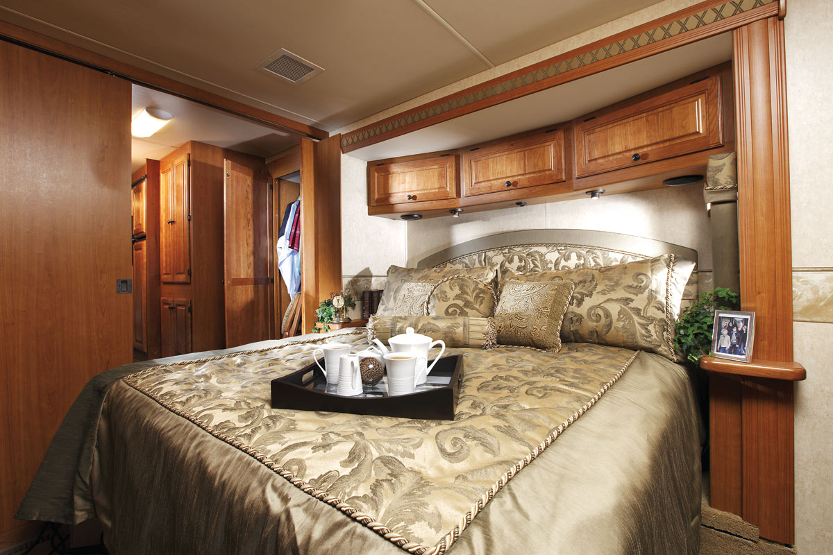 Commander – Triple E RV