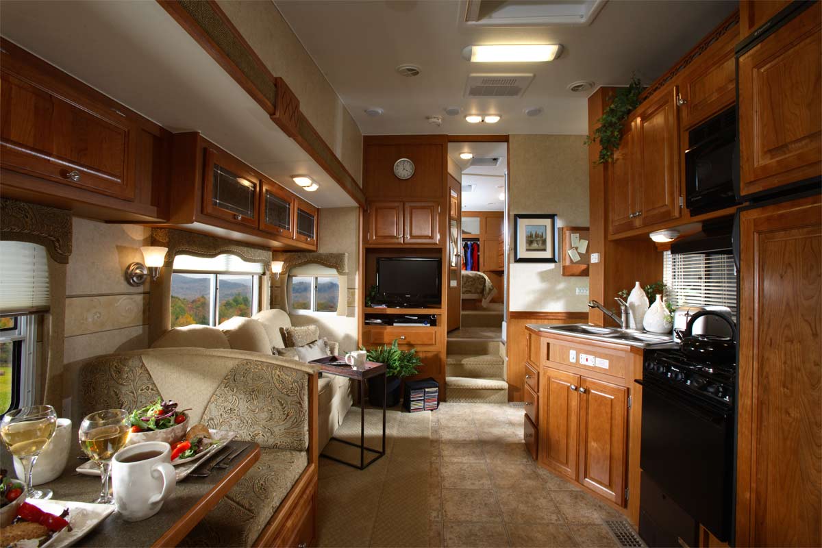 Topaz – Triple E RV