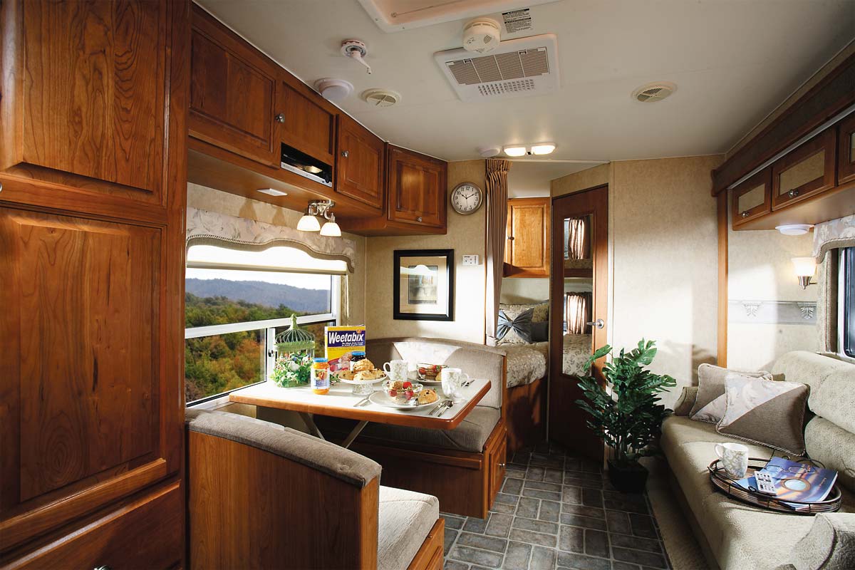 Topaz – Triple E RV